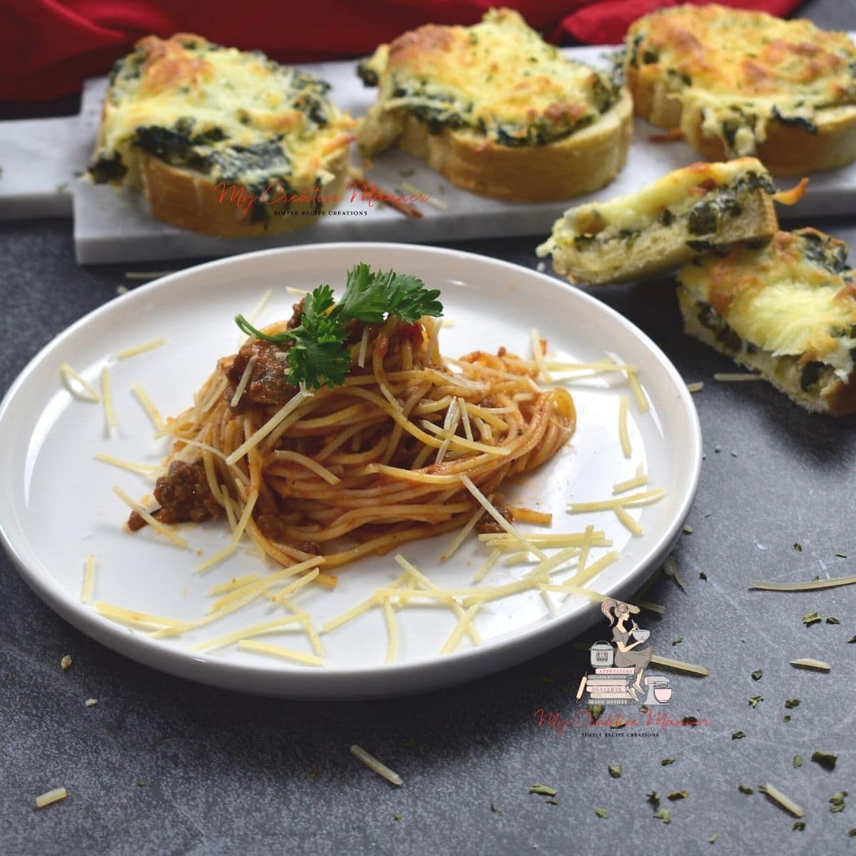 Classic Spaghetti WIth Meat Sauce - My Creative Manner