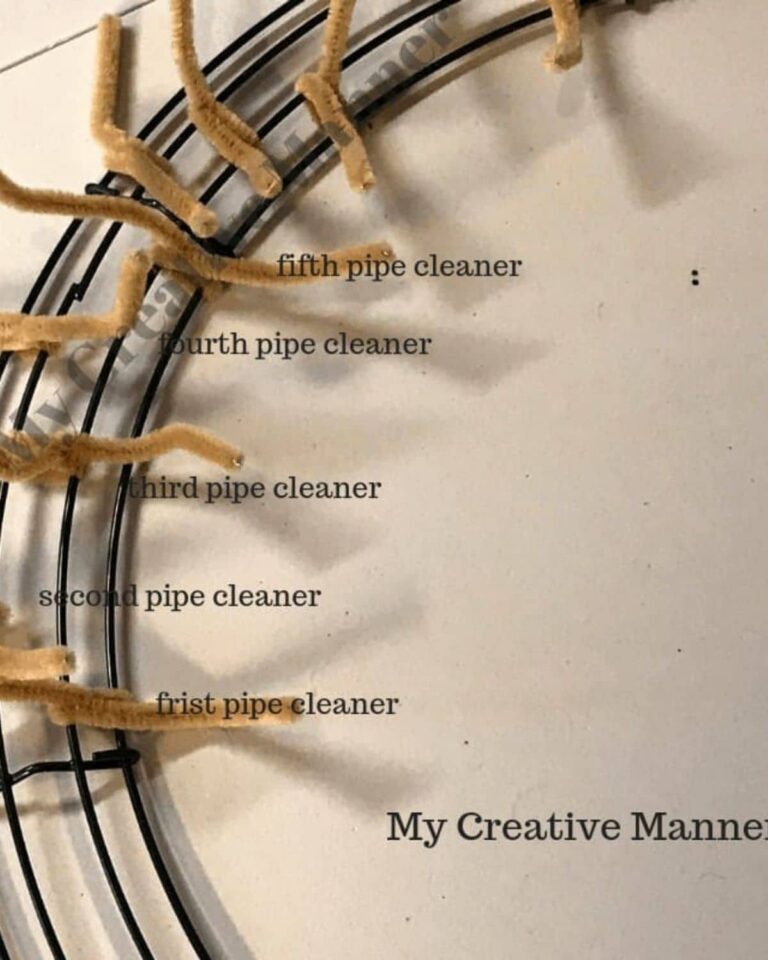 How to make a beautiful mesh wreath for your front door