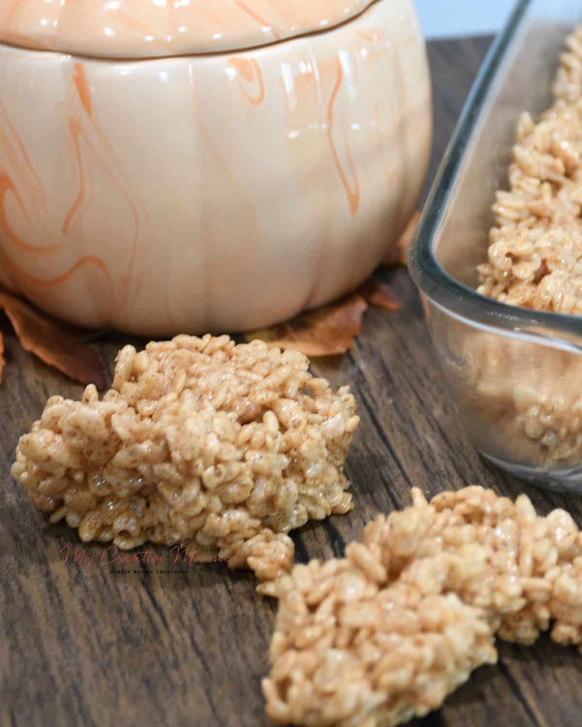 Pumpkin Spice Rice Krispie Treats - My Creative Manner
